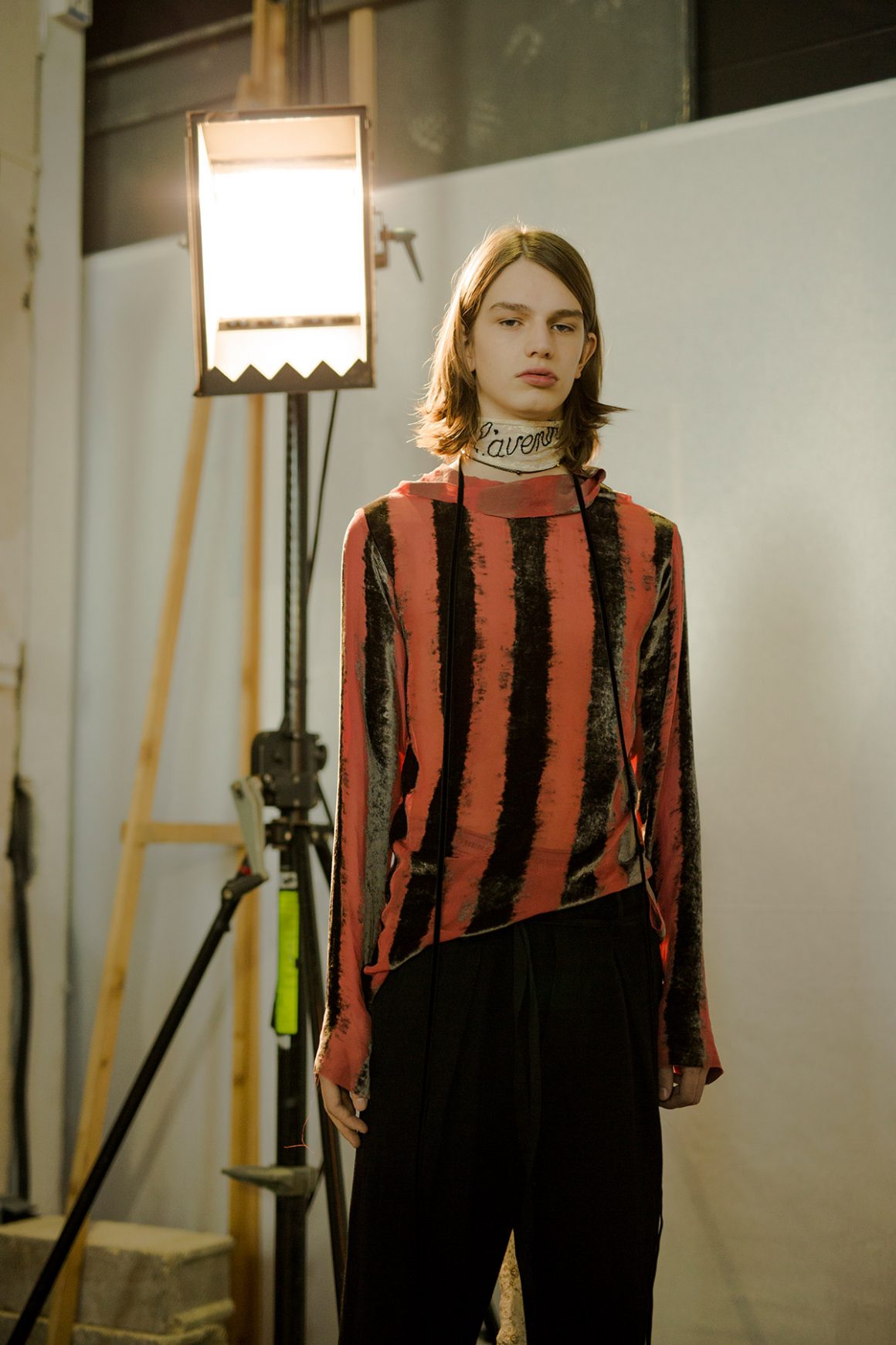 ANN DEMEULEMEESTER AW17 BACKSTAGE